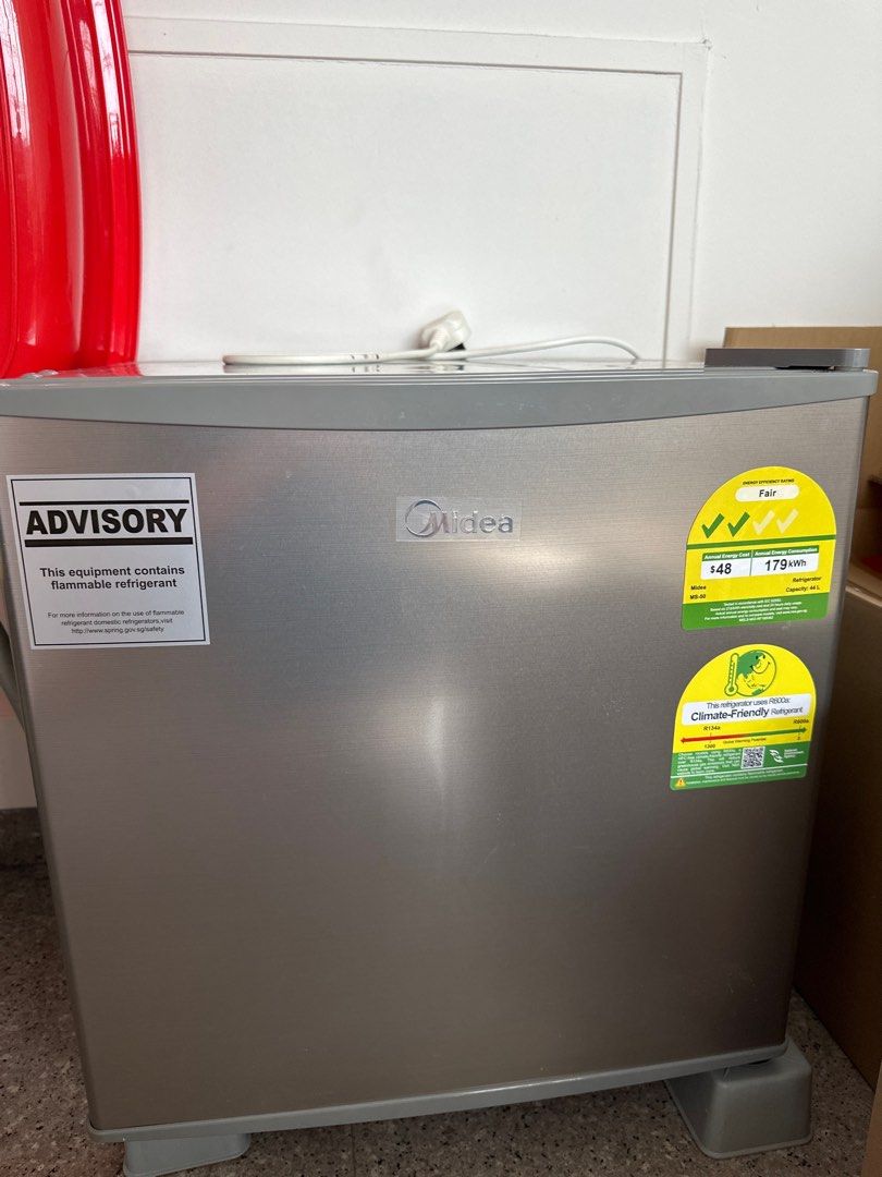Midea Mini Bar 50L, TV & Home Appliances, Kitchen Appliances ...