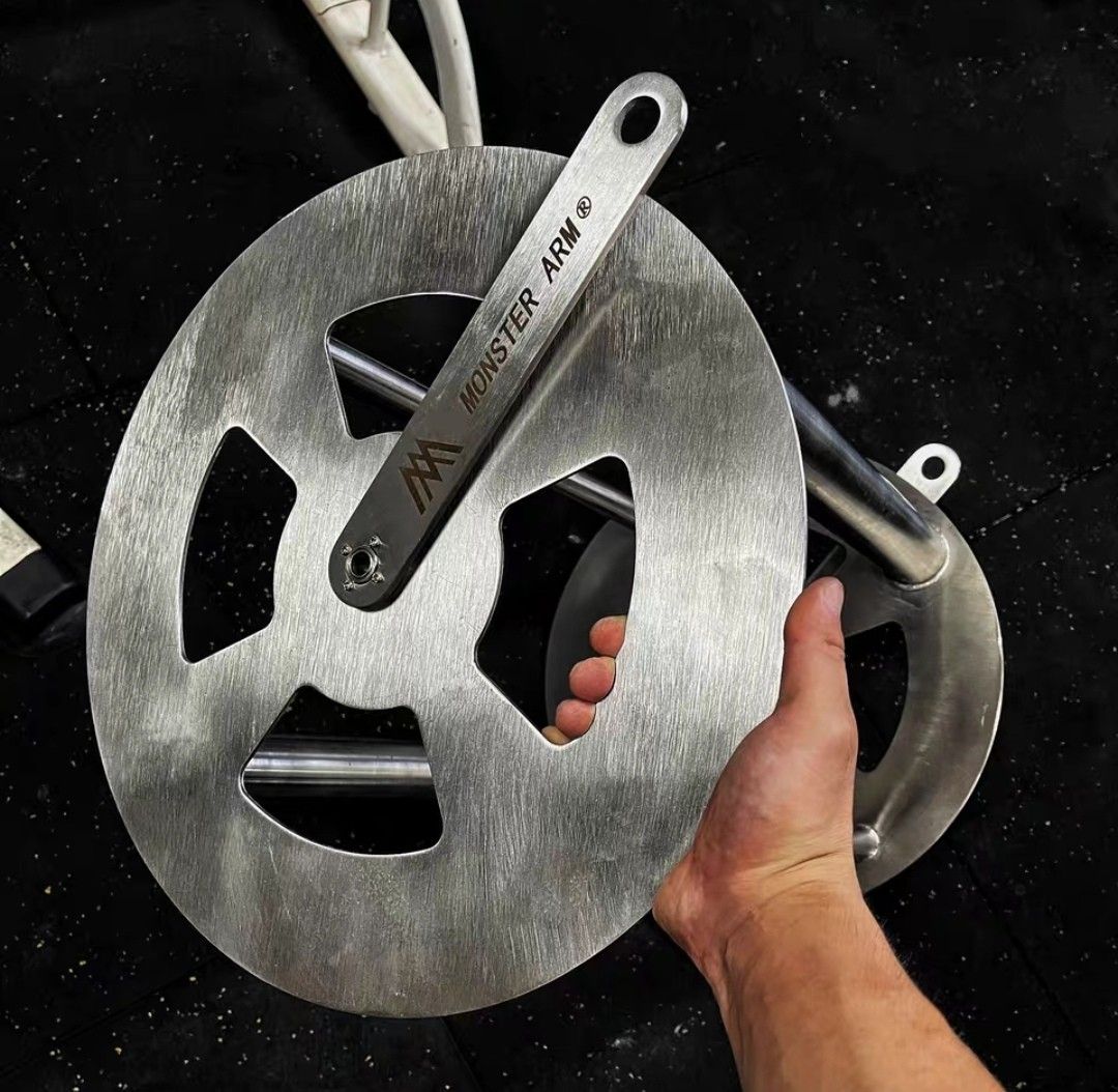 MONSTER ARM Revolver Pull up Bar BN, Sports Equipment, Exercise ...