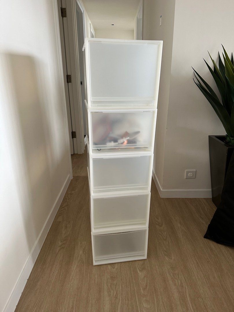 Muji Closet Drawer / Storage / Stackable, 傢俬＆家居, 其他, 收納箱及袋 - Carousell