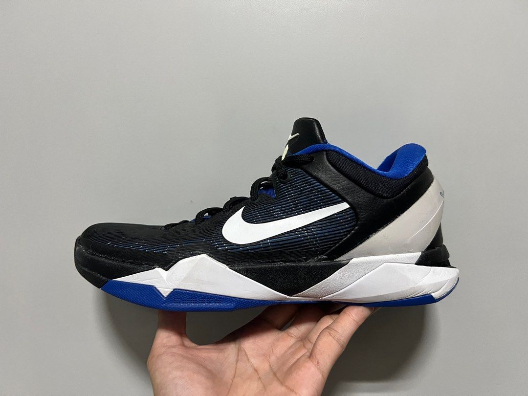 【XH sneaker】 Nike Zoom Kobe 7 System “Duke” 已售出, 他的時尚, 鞋類, 運動鞋、球鞋在旋轉拍賣