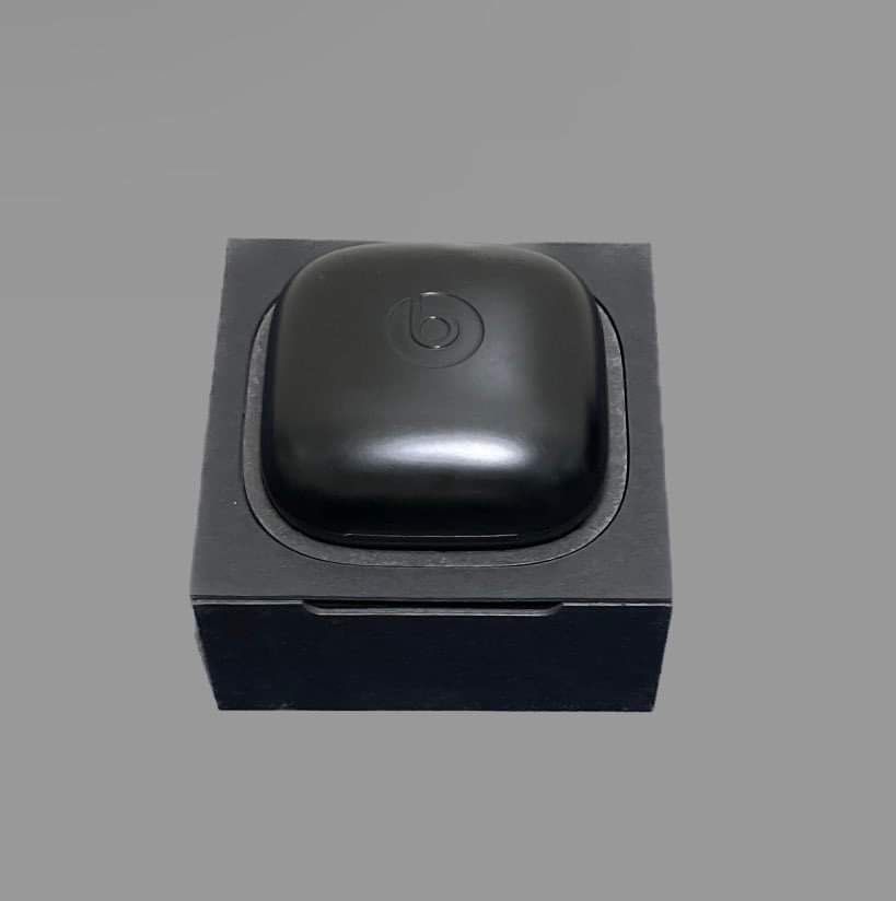 Original Powerbeats Pro (Black), Audio, Headphones & Headsets on Carousell