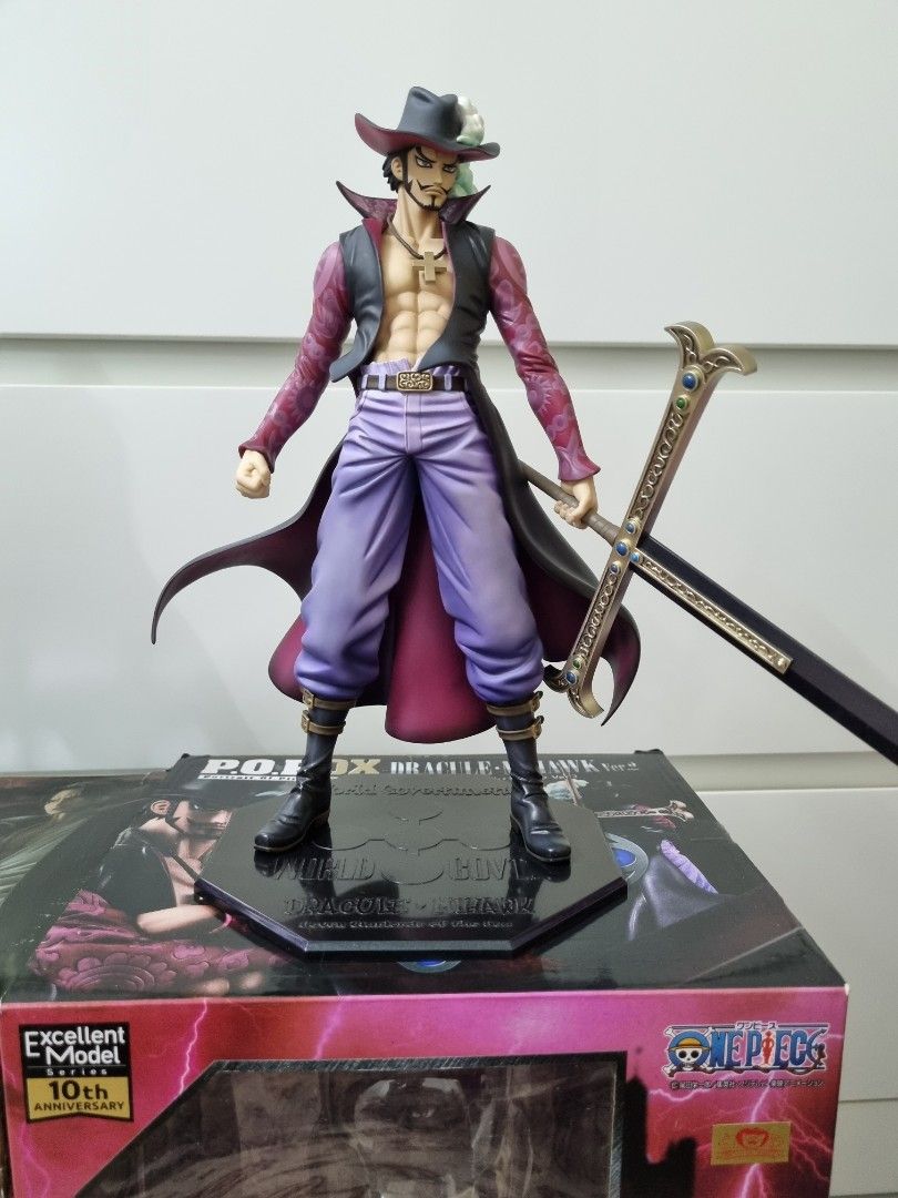 POP DX Shanks & POP DX Mihawk, Hobbies & Toys, Toys & Games on Carousell