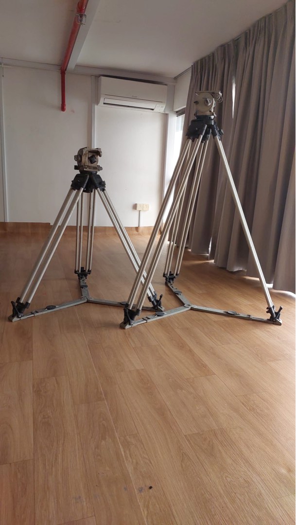 Professional standard tripod for sale, Photography, Photography ...