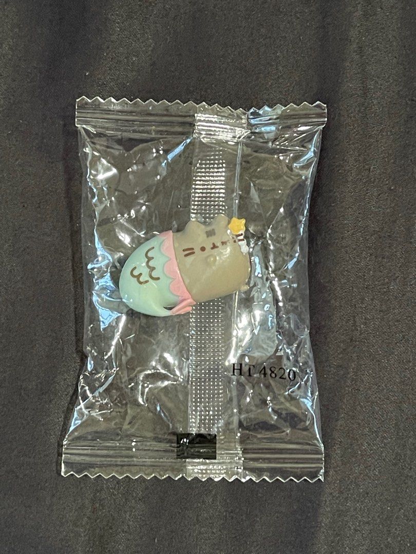 Pusheen x Chupa Chups Miniature Figurine, Hobbies & Toys, Toys & Games ...