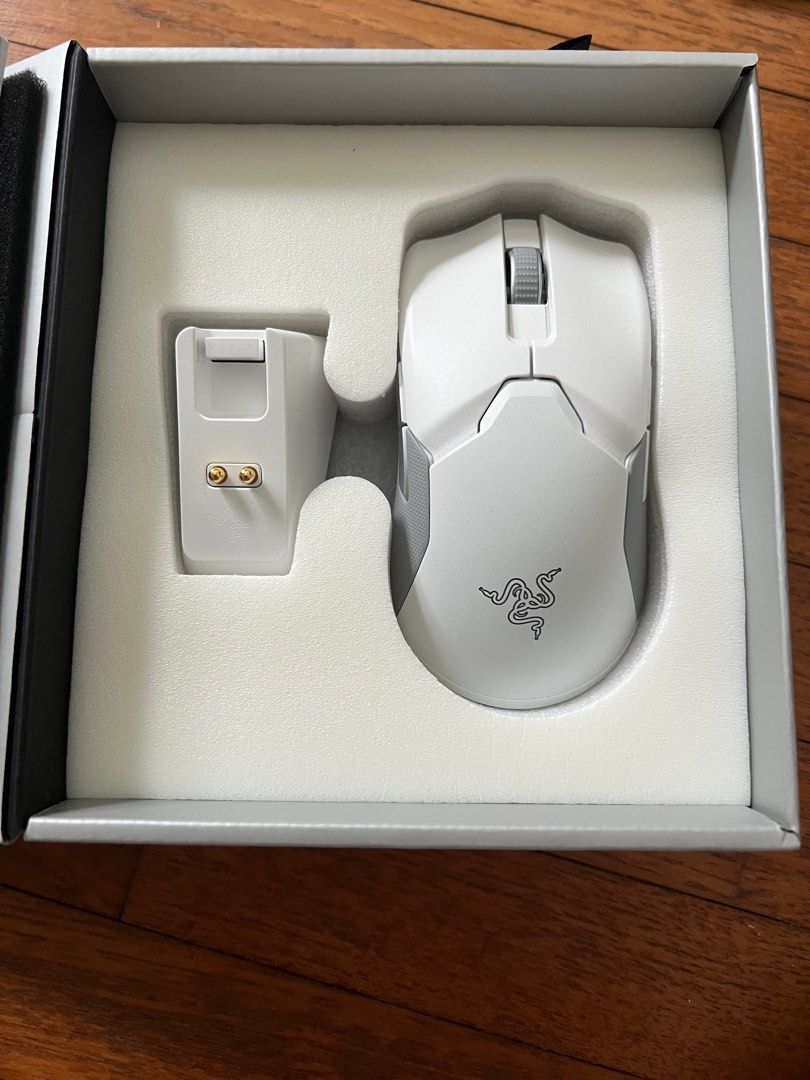 Razer Viper Ultimate Mercury White, Computers & Tech, Parts ...