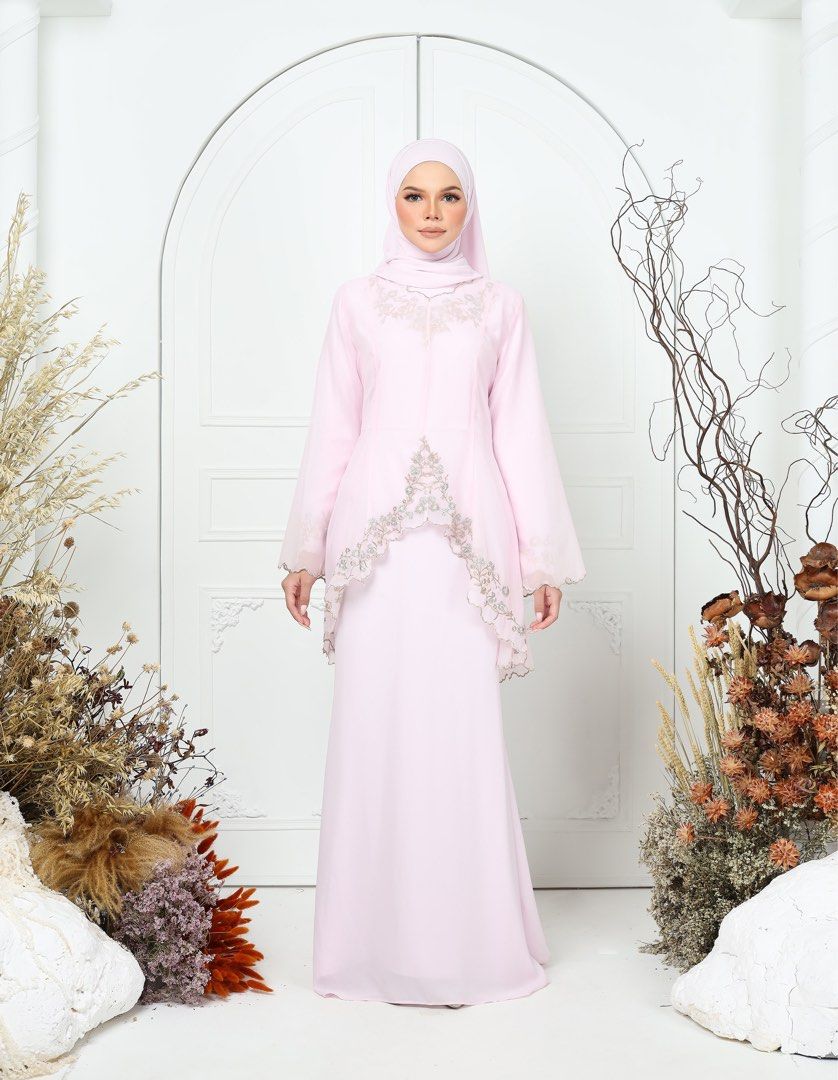 [Rent] Fahara Dress Tunang In Lilac Hijabistahub, Women's Fashion ...