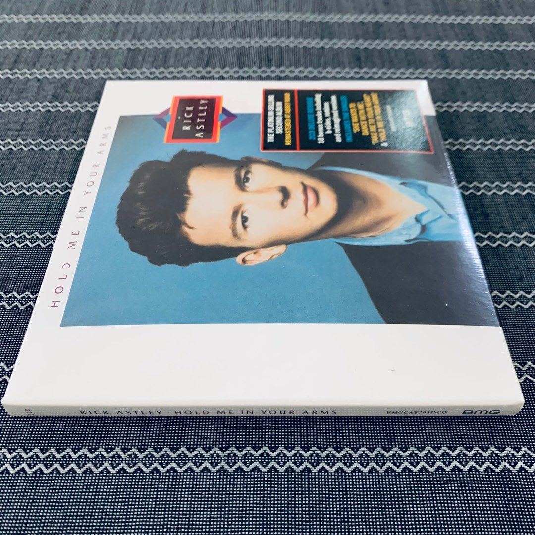 Rick Astley - Hold Me In Your Arms [2023 Deluxe Reissue Edition] 2 CD ...