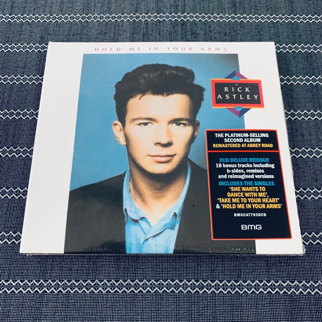 Rick Astley - Hold Me In Your Arms [2023 Deluxe Reissue Edition] 2 CD ...