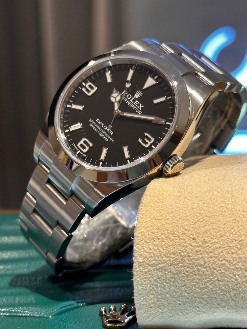 Rolex Explorer I 2020 214270 39mm mark II, Luxury, Watches on Carousell