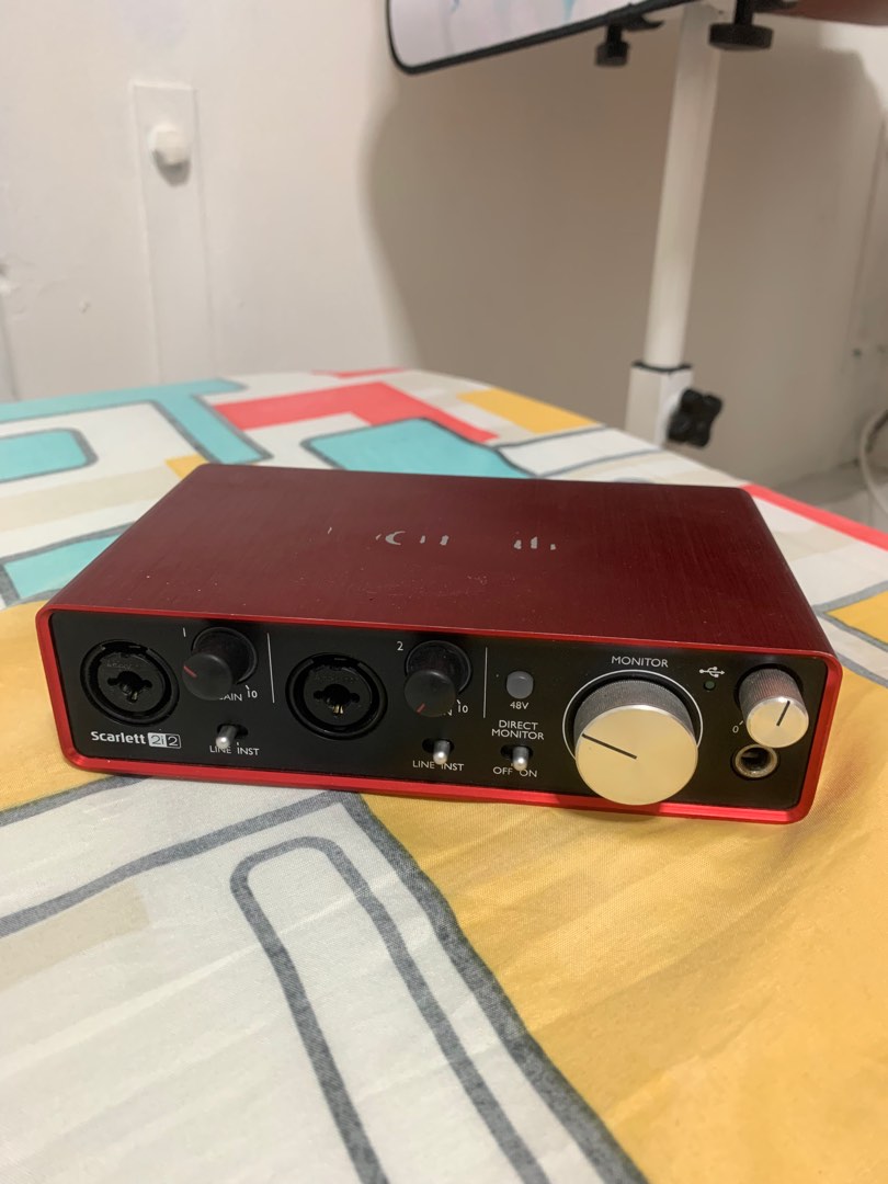 Scarlett Focusrite 2i2 Studio 2nd Gen, Hobbies & Toys, Music & Media ...