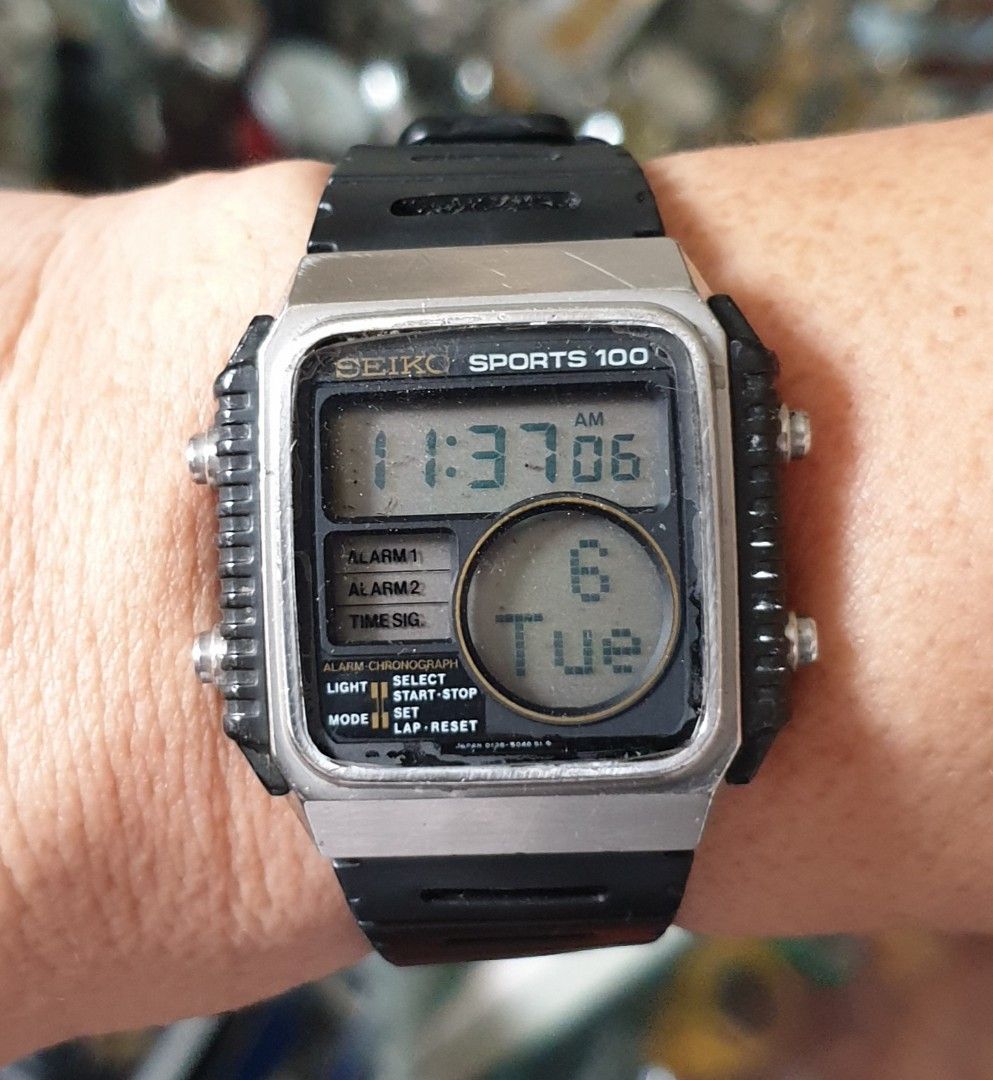 Seiko vintage digital watch., Men's Fashion, Watches & Accessories ...
