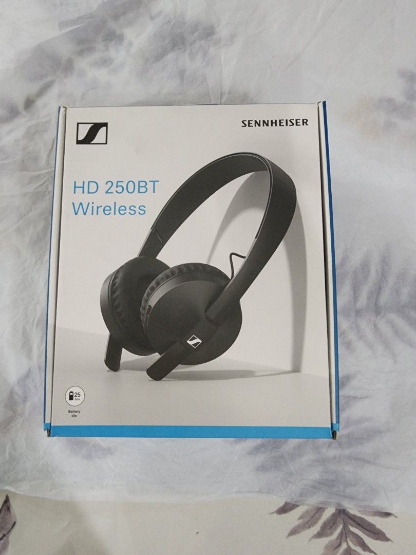 Sennheiser HD 250BT Bluetooth Wireless Headphone, Audio, Headphones & Headsets on Carousell