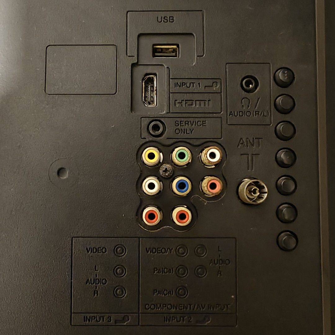 Sharp Aquos 39" LED TV, TV & Home Appliances, TV & Entertainment, TV on ...