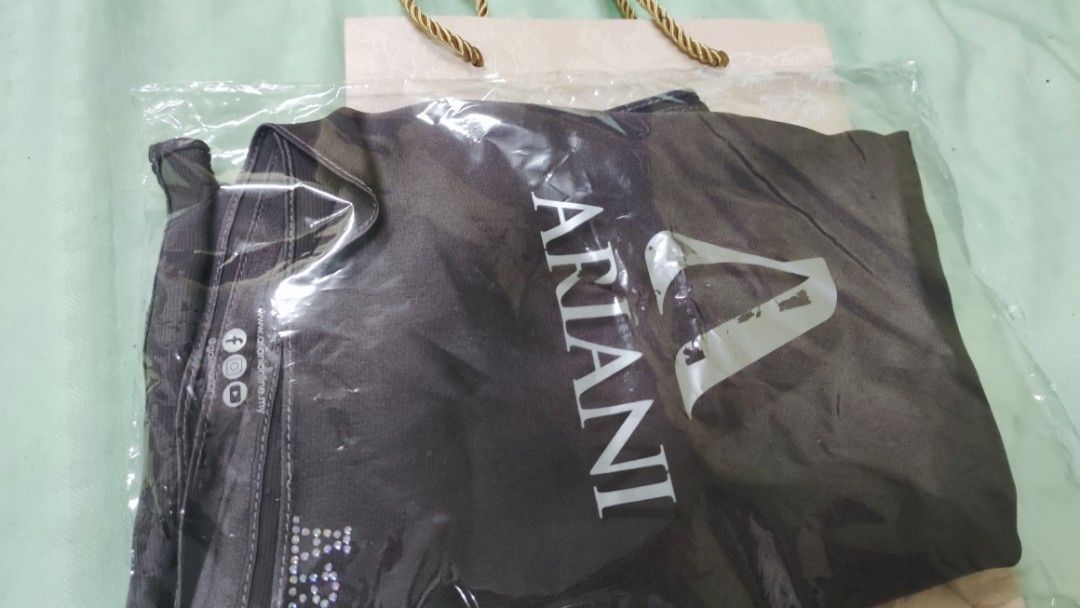 SHAWL ARIANI ORI WITH BOX + FREE BAJU KURUNG, Women's Fashion, Muslimah ...