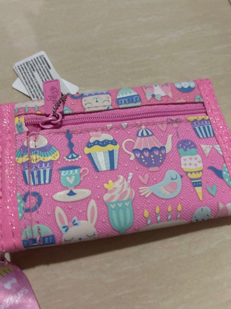 Smiggle Girl Wallet, Babies & Kids, Babies & Kids Fashion on Carousell