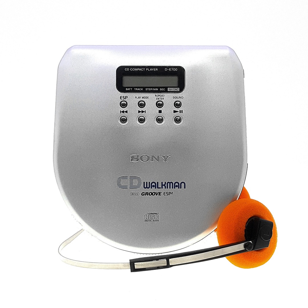 Sony Discman/Walkman D-E700 Portable CD Player in Excellent Working Condition, Audio, Portable ...