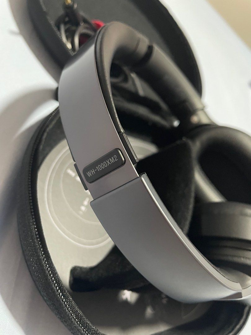 Sony WH-1000XM2, Audio, Headphones & Headsets on Carousell