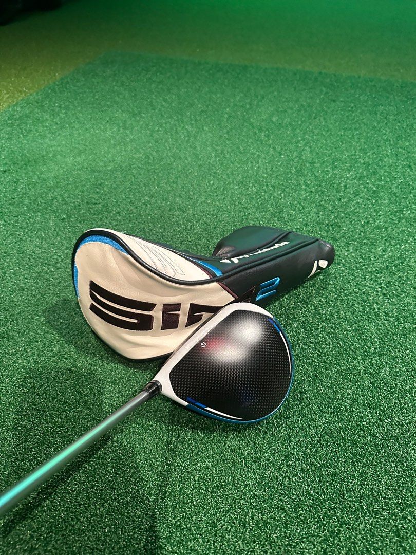 Taylormade Sim 2 Max 9 degrees loft driver with Kurokage TM5 Stift ...