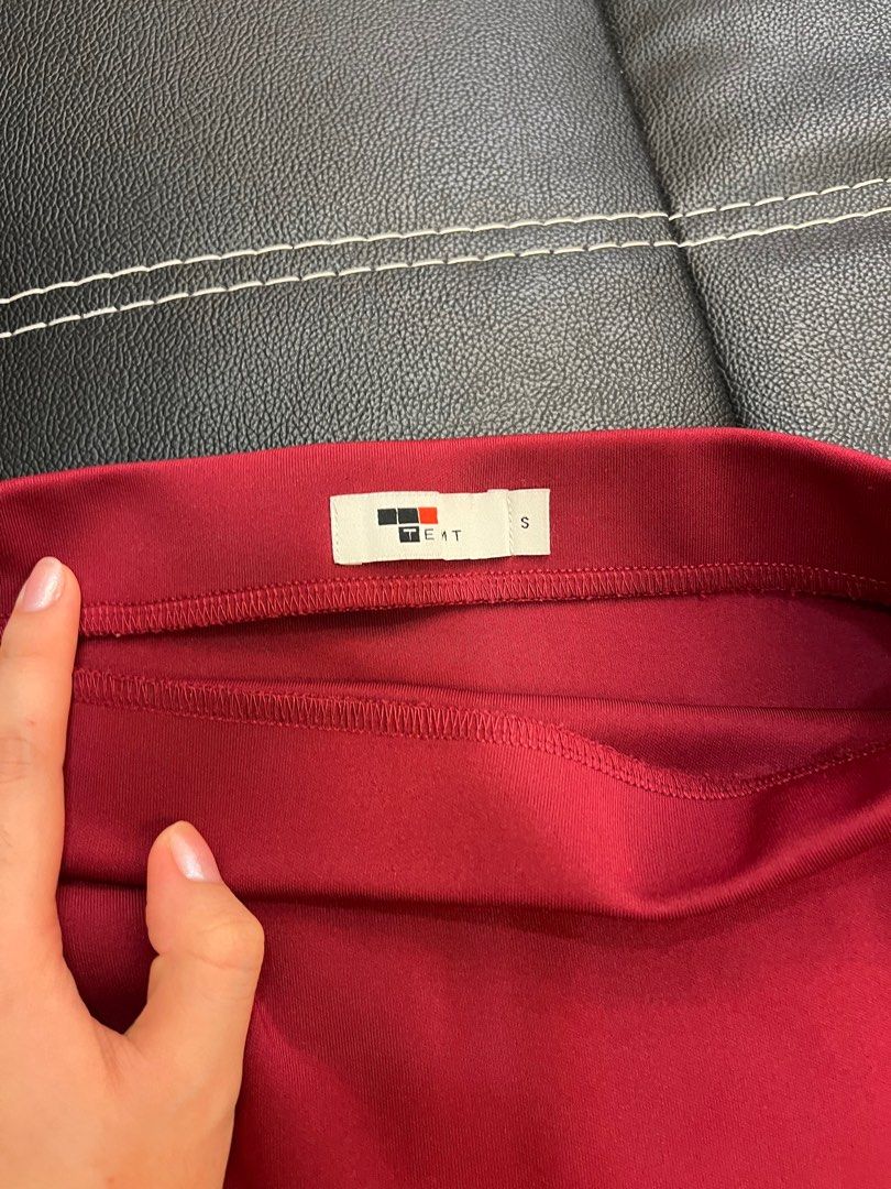 Temt red pencil skirt, Women's Fashion, Bottoms, Skirts on Carousell