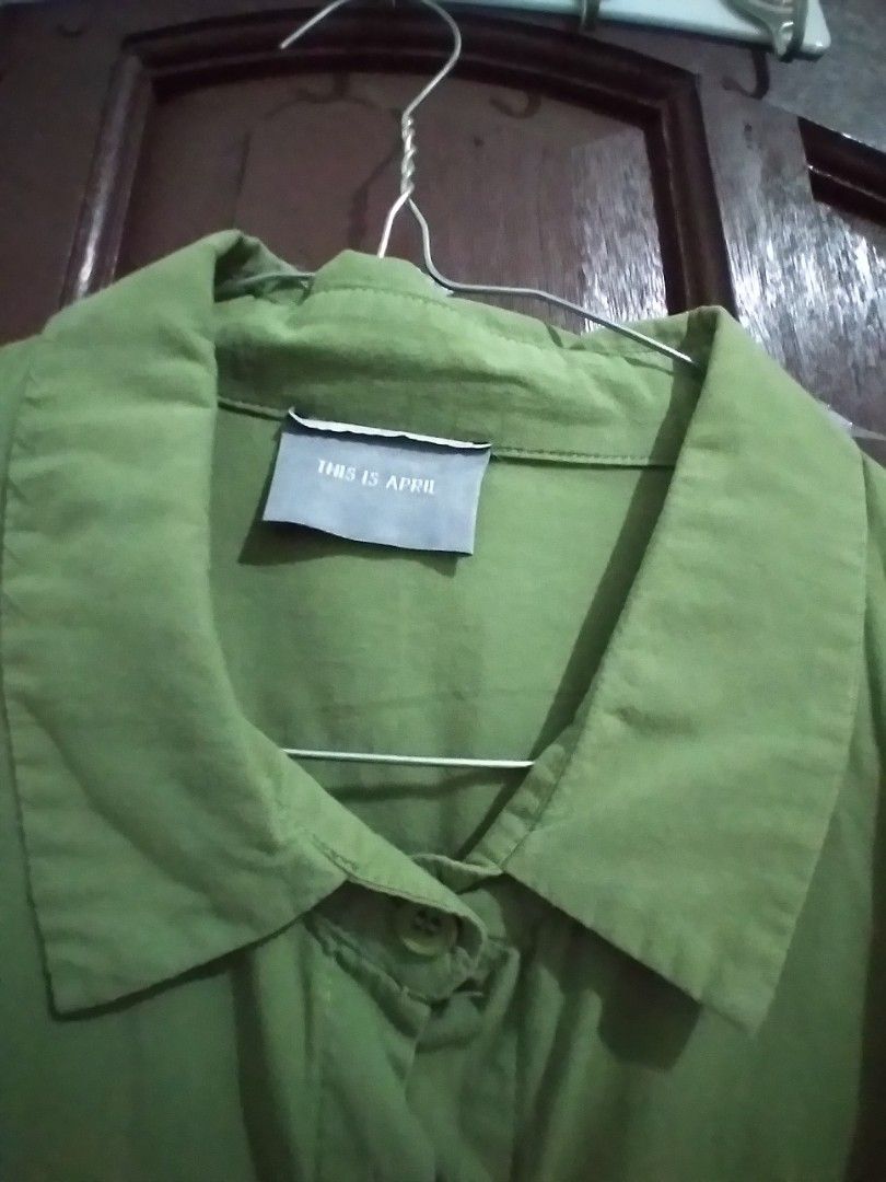 This is april, Fesyen Wanita, Pakaian Wanita, Atasan di Carousell