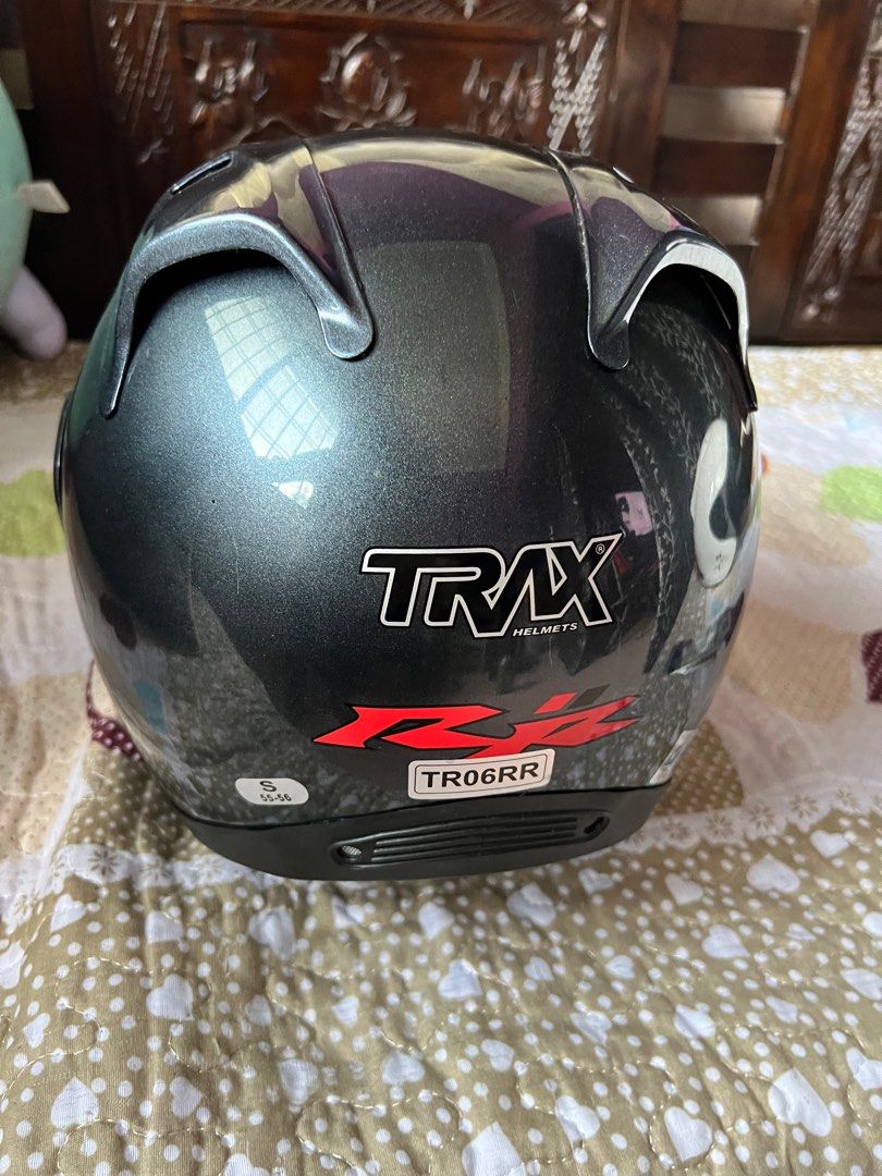 Trax helmet S, Motorcycles, Motorcycle Apparel on Carousell