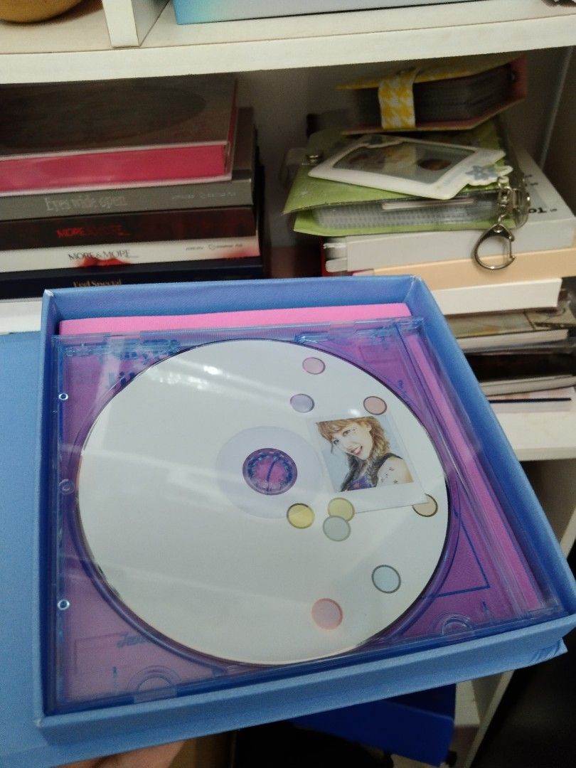 Twicetagram (defect box), Hobbies & Toys, Collectibles & Memorabilia, K ...