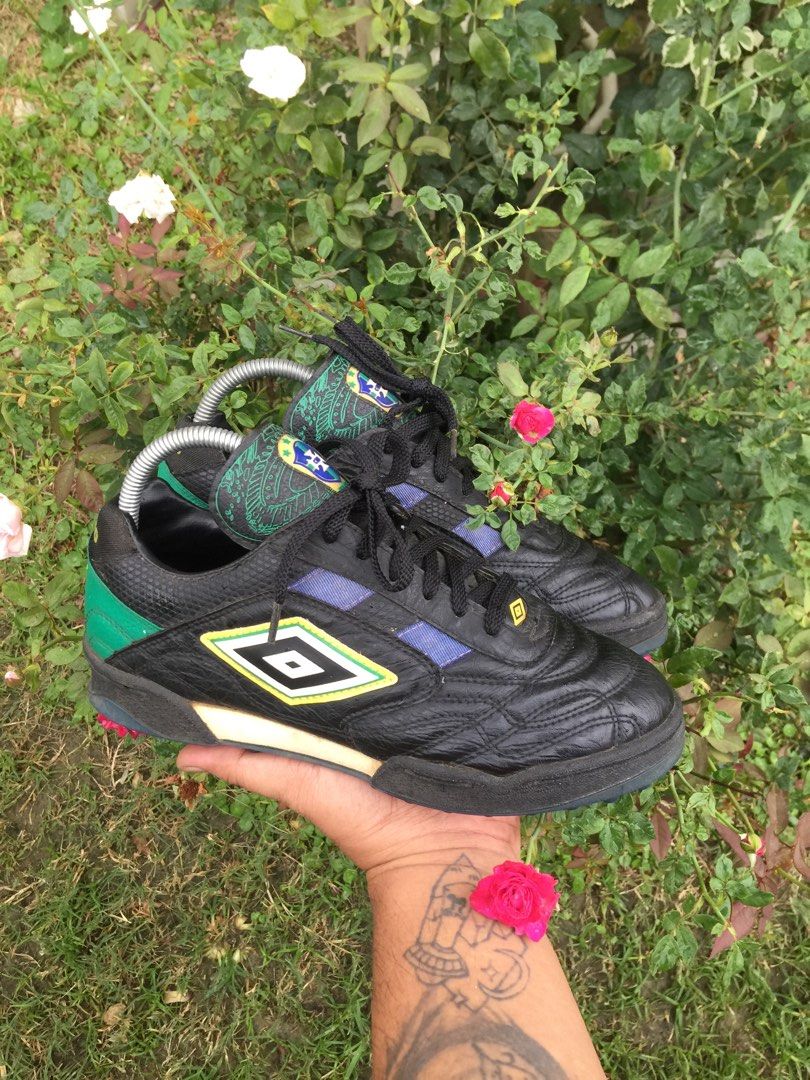 UMBRO X CBF on Carousell