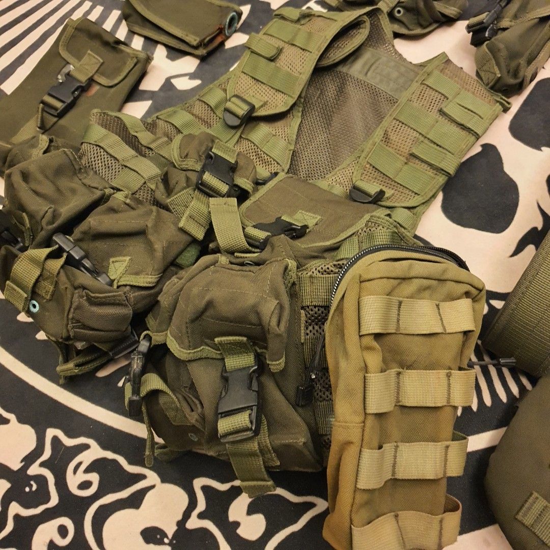 US ISSUED LRRP PATROL LBV, Hobbies & Toys, Memorabilia & Collectibles ...