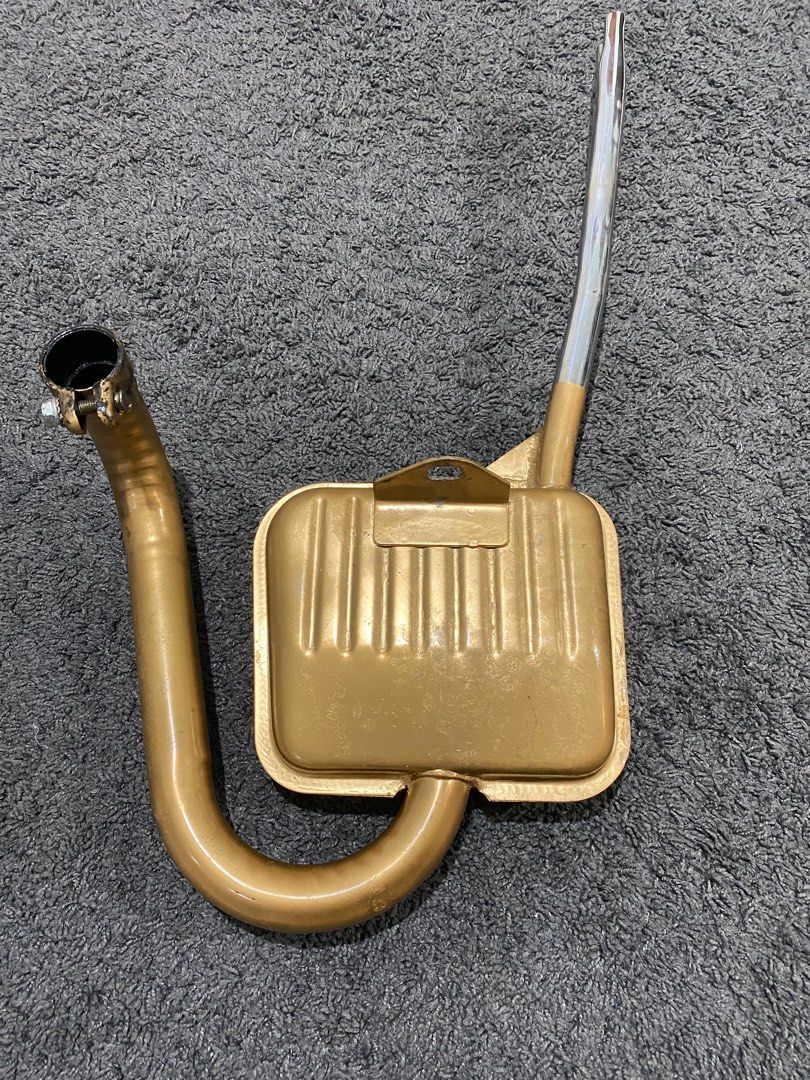 Vespa Ken Cobbing Fishtail Style, Motorcycles, Motorcycle Accessories ...