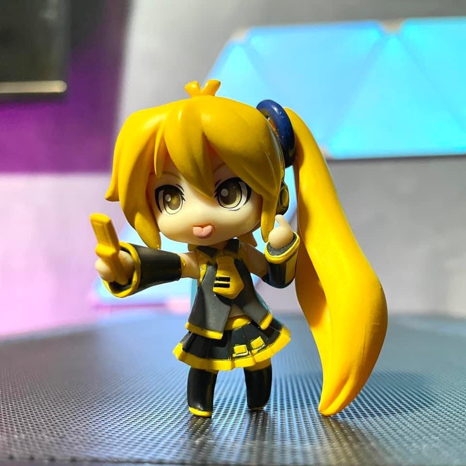 Vocaloid Nendoroid petite / hatsune miku on Carousell