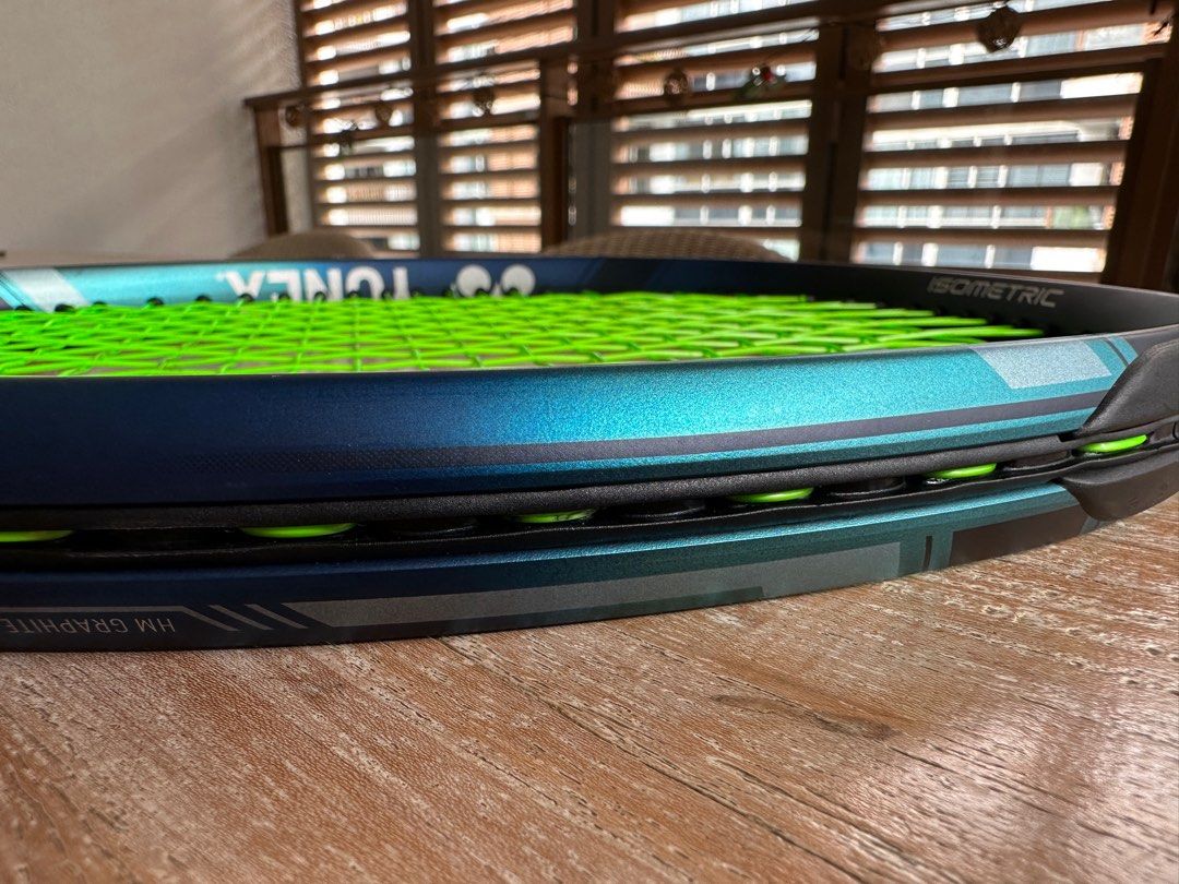 Yonex Ezone 100 2022, Sports Equipment, Sports & Games, Racket & Ball Sports on Carousell
