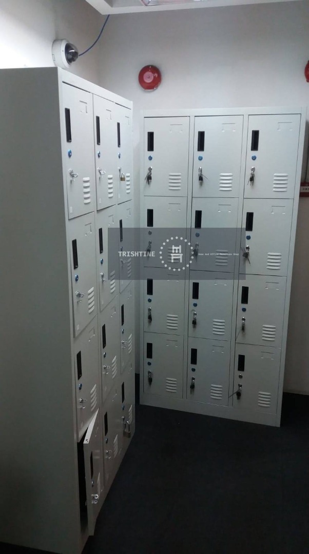 12 Door Steel Locker on Carousell