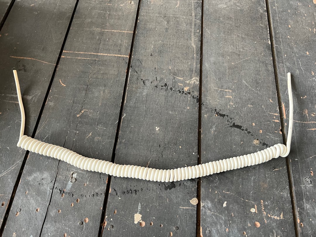 3-core stretchable cable, up to 2.8mtr, TV & Home Appliances ...