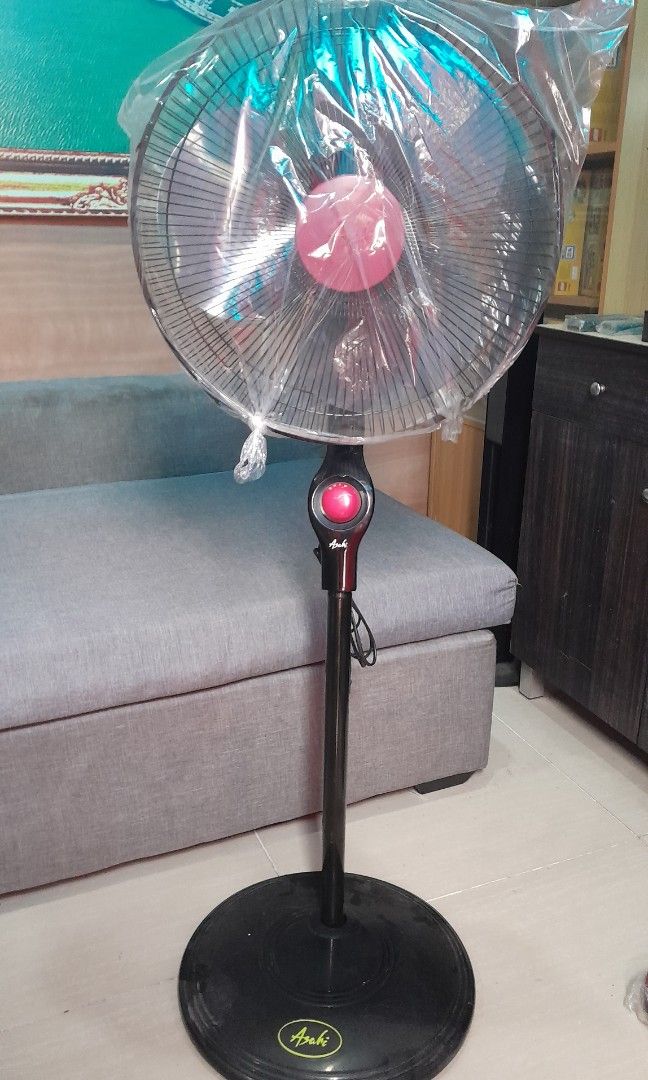 Asahi 16" Classic Stand Fan (Black/Red Violet) on Carousell