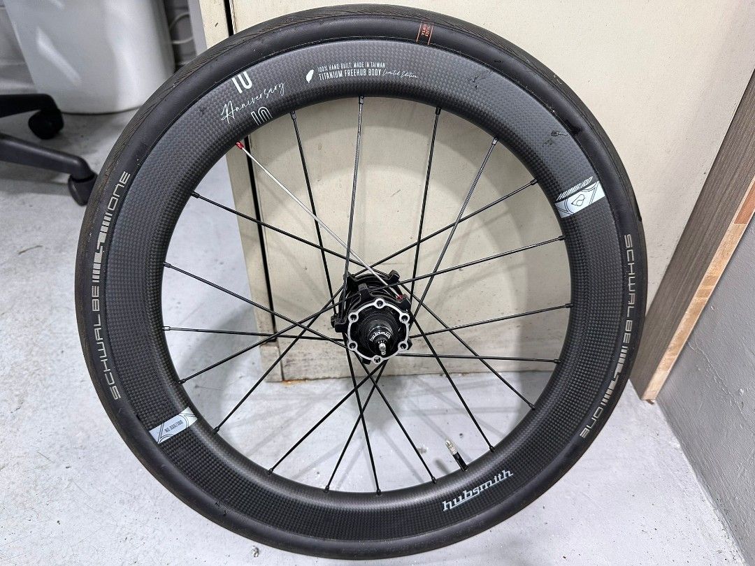 Birdy Hubsmith titanium limited edition wheels, Sports Equipment ...