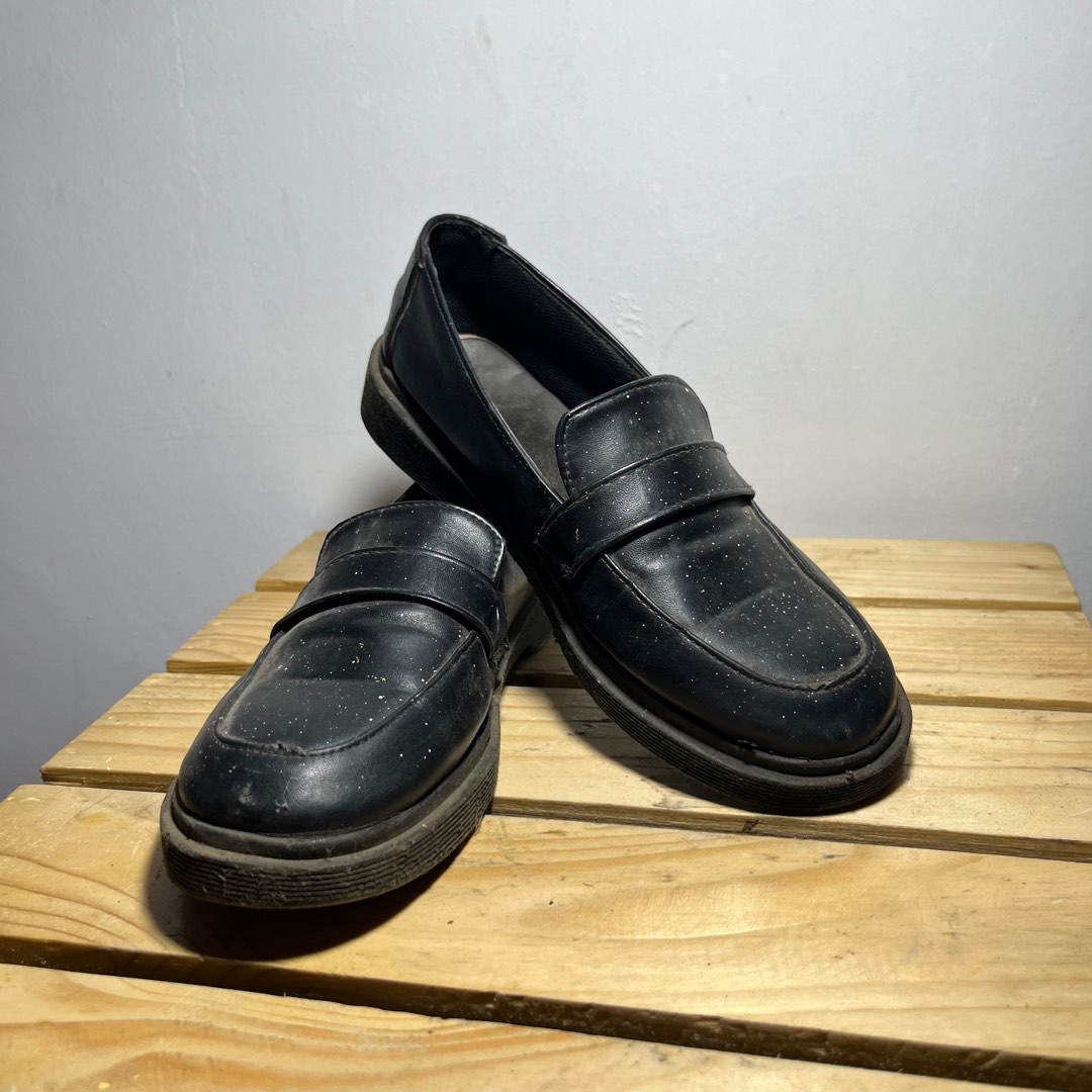 Black Japanese Loafers on Carousell