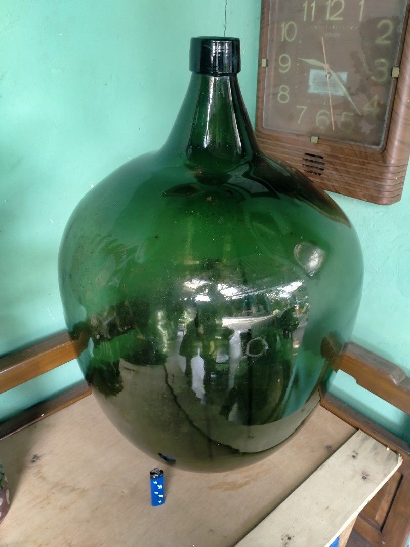 Botol Jumbo Rare ithem, Antik, Pajangan di Carousell