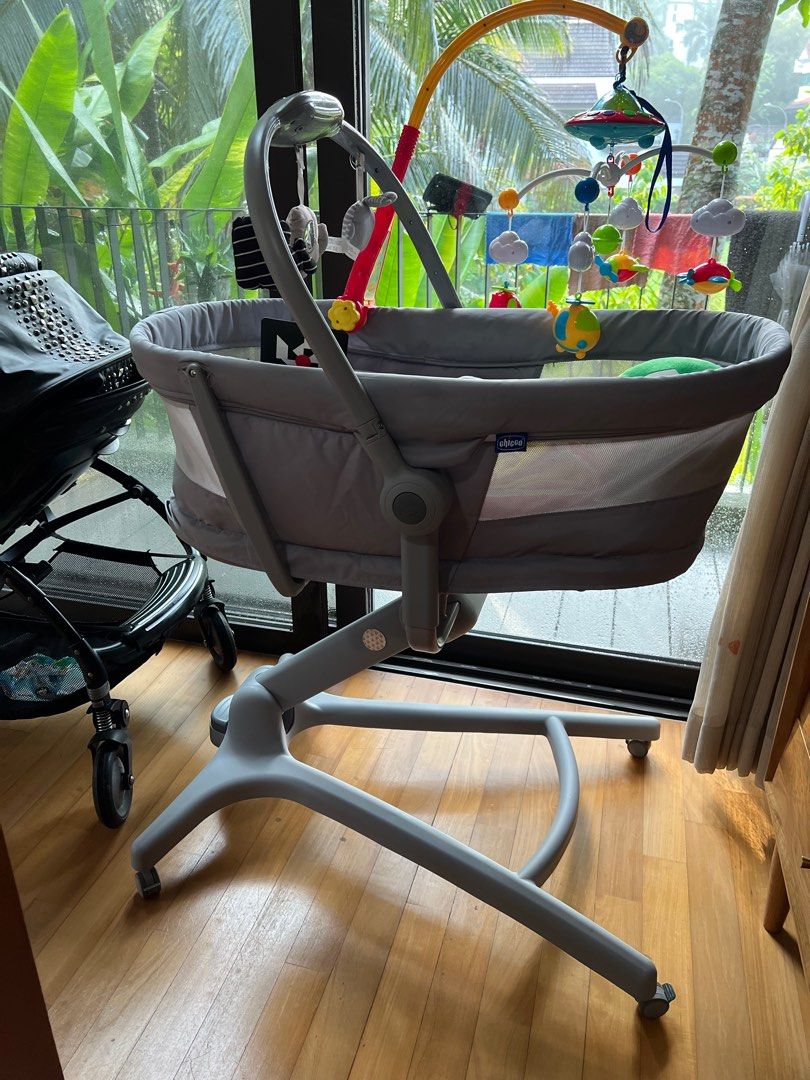 Chicco baby hug 4 in 1, Babies & Kids, Baby Nursery & Kids Furniture ...