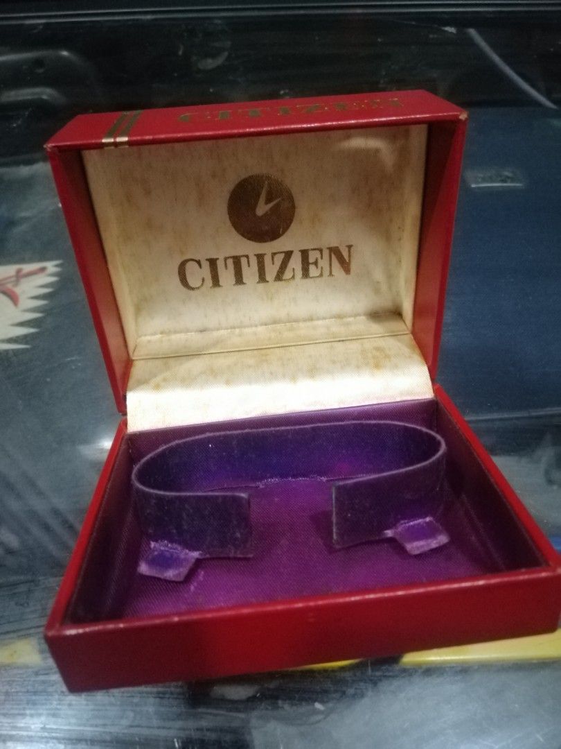 CITIZEN watch box, Men's Fashion, Watches & Accessories, Accessory ...