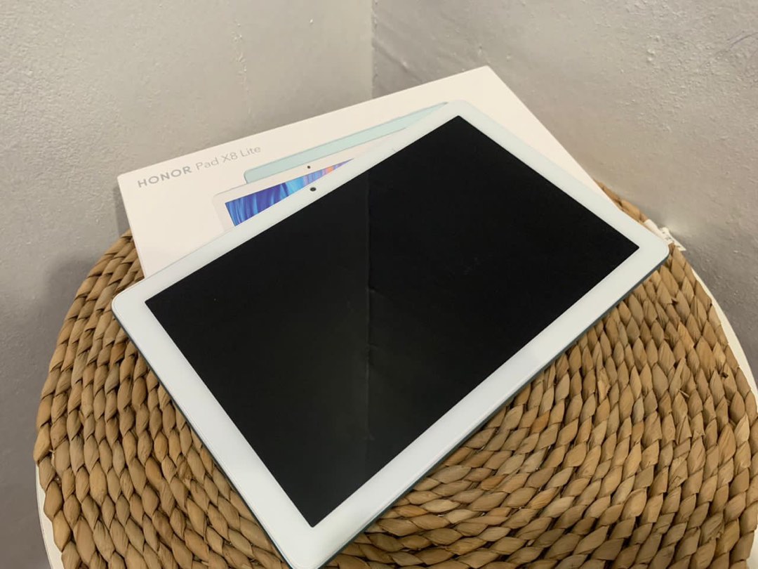 Classical, Mobile Phones & Gadgets, Tablets, Android on Carousell