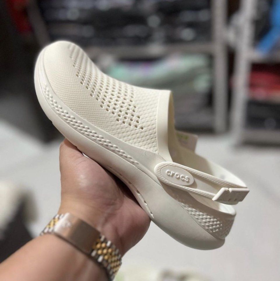 Crocs Literide 360, Women's Fashion, Footwear, Flats & Sandals on Carousell