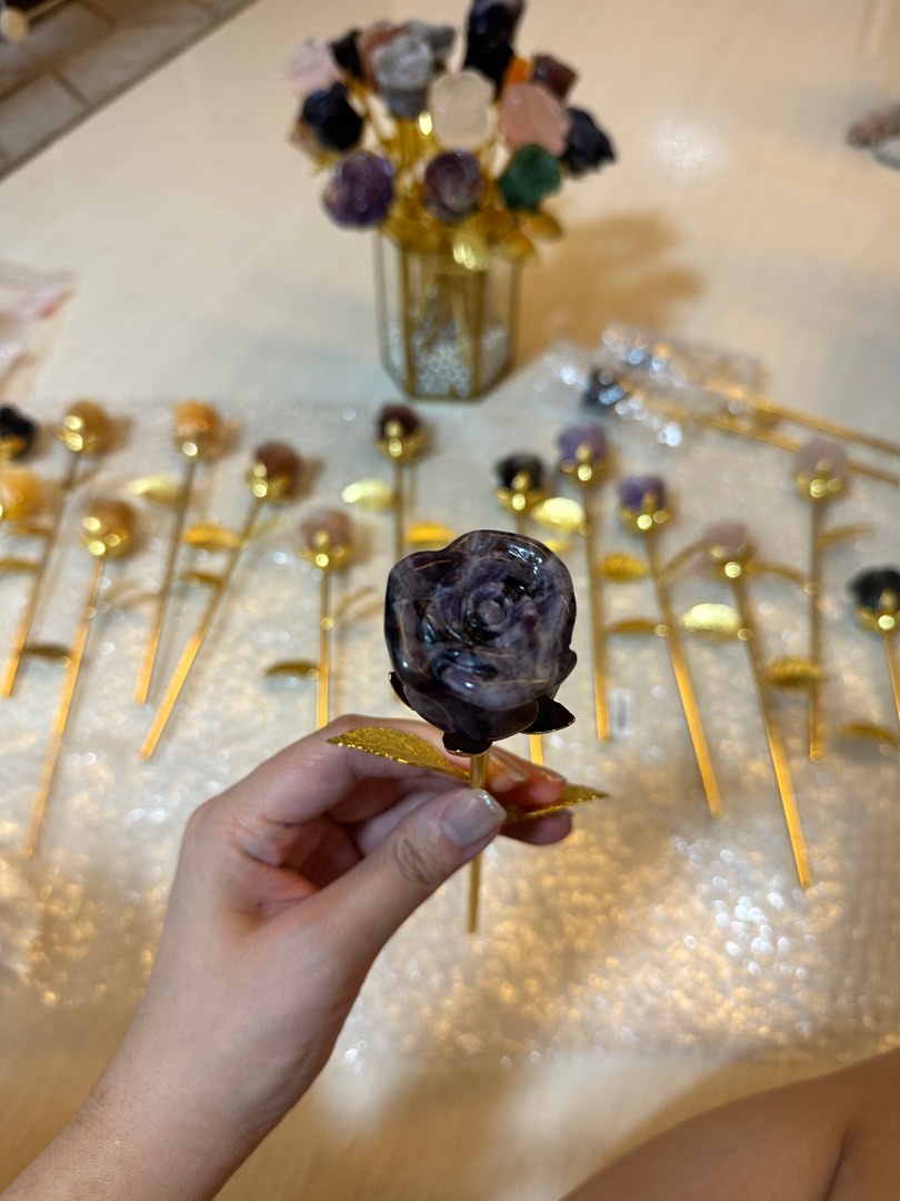 Crystal rose, Women's Fashion, Jewelry & Organisers, Precious Stones on ...