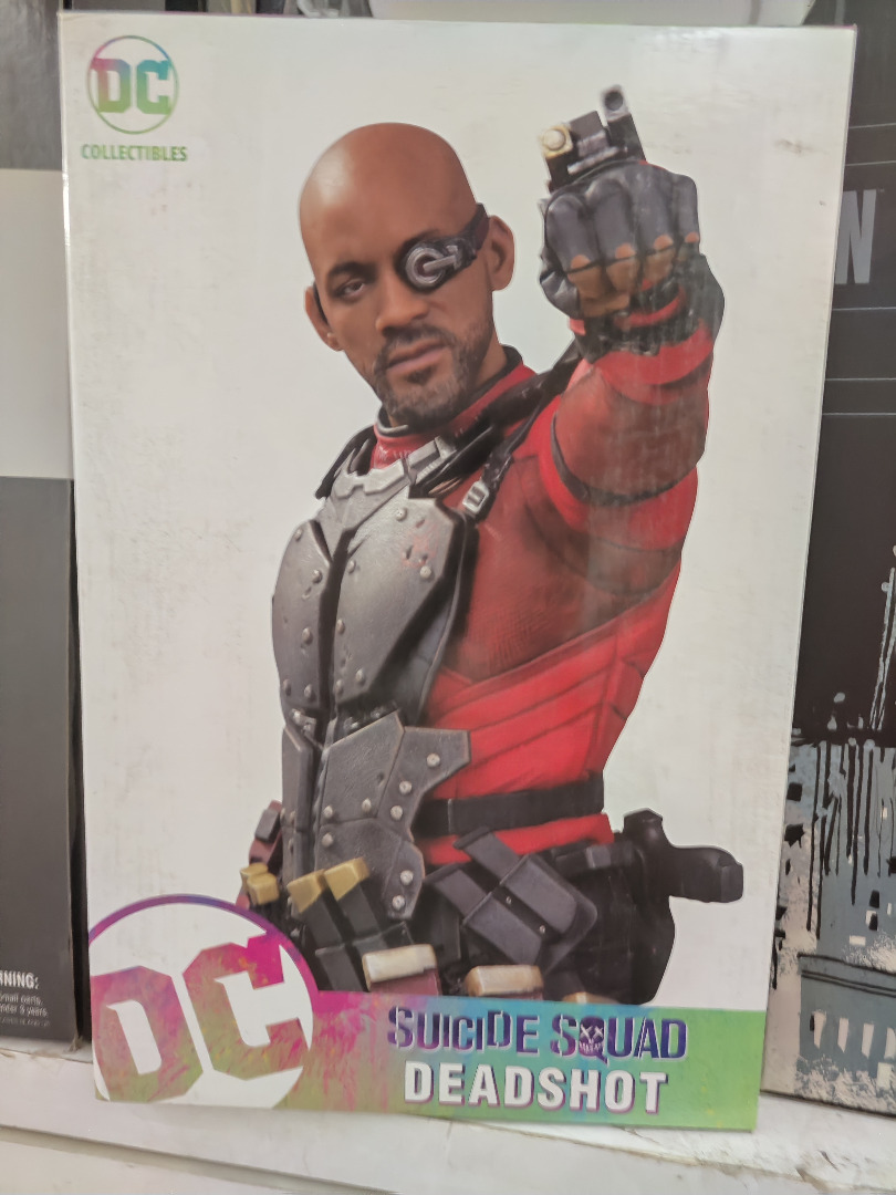 DC Collectibles Suicide Squad: Deadshot Statue on Carousell
