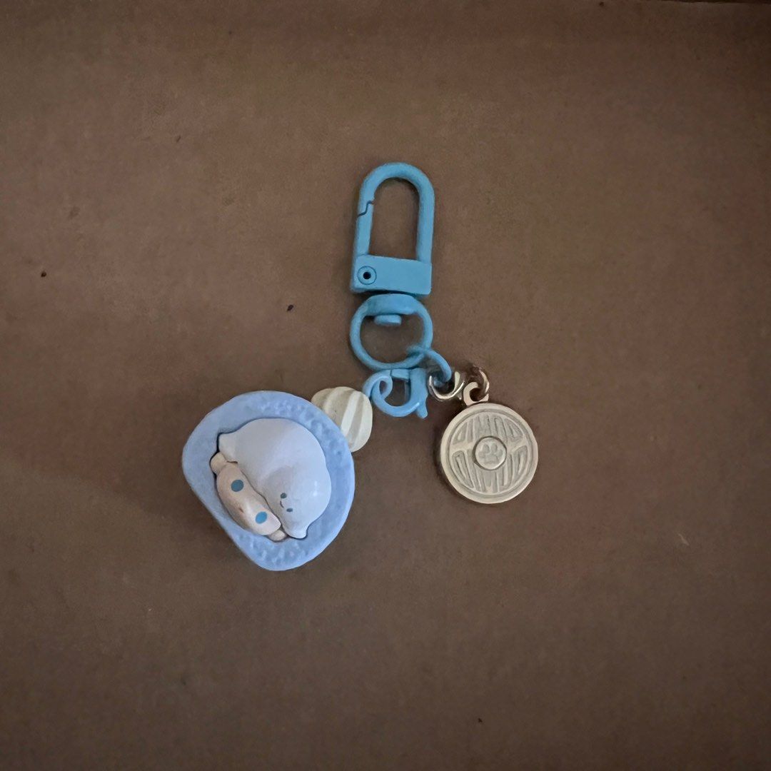 Dimoo keychain, Hobbies & Toys, Toys & Games on Carousell