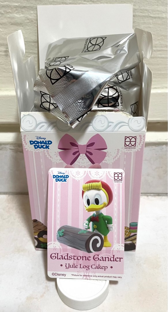 WTS Disney Donald Duck Patisserie Blind box, Hobbies & Toys, Toys ...