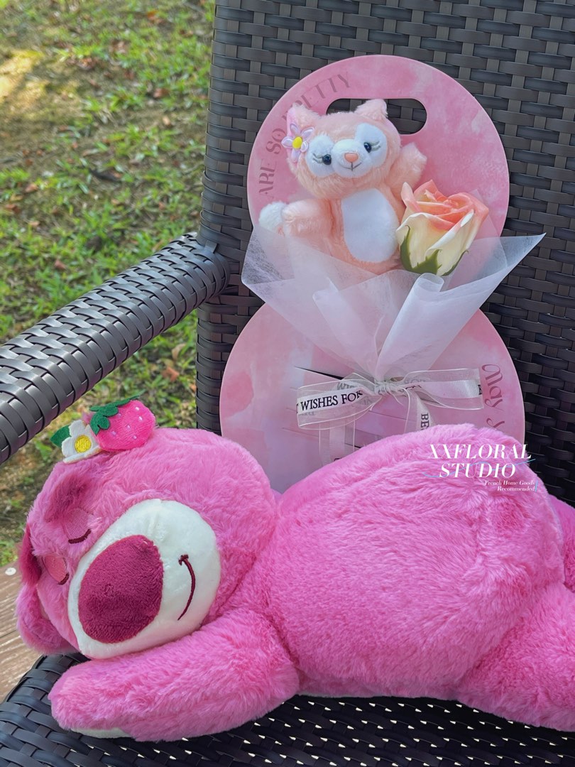 Disney LinaBell single stalk flower set local seller, Hobbies & Toys ...