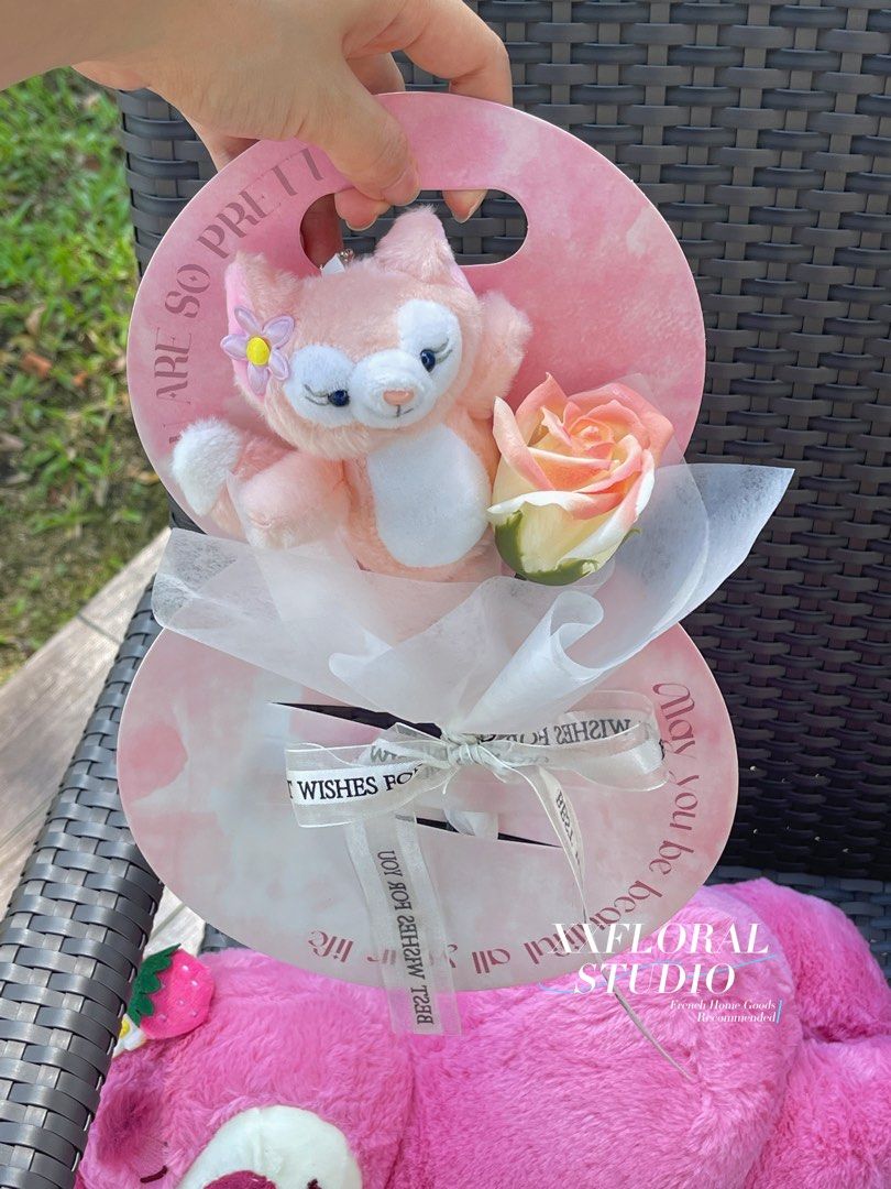 Disney LinaBell single stalk flower set local seller, Hobbies & Toys ...