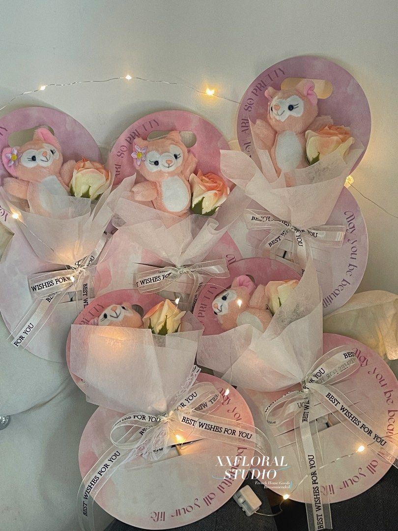 Disney LinaBell single stalk flower set local seller, Hobbies & Toys ...