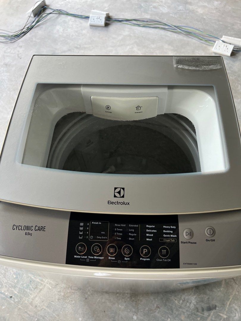 8.5KG Electrolux Top Load Washing Machine, TV & Home Appliances ...