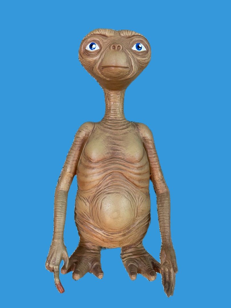 ET universal studio, Hobbies & Toys, Collectibles & Memorabilia ...